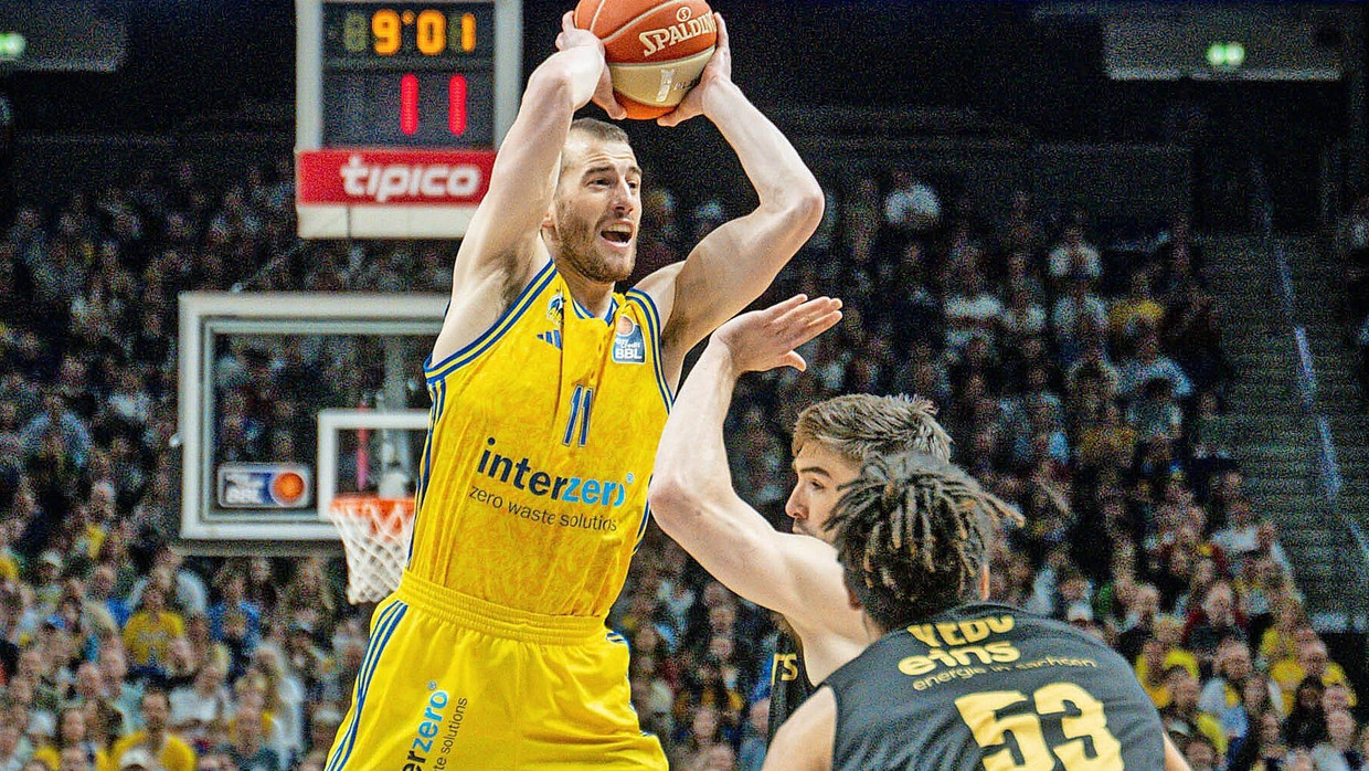 Alba Berlin vor BBL-Finale: Mit Schinderei gegen die Stars | FAZ