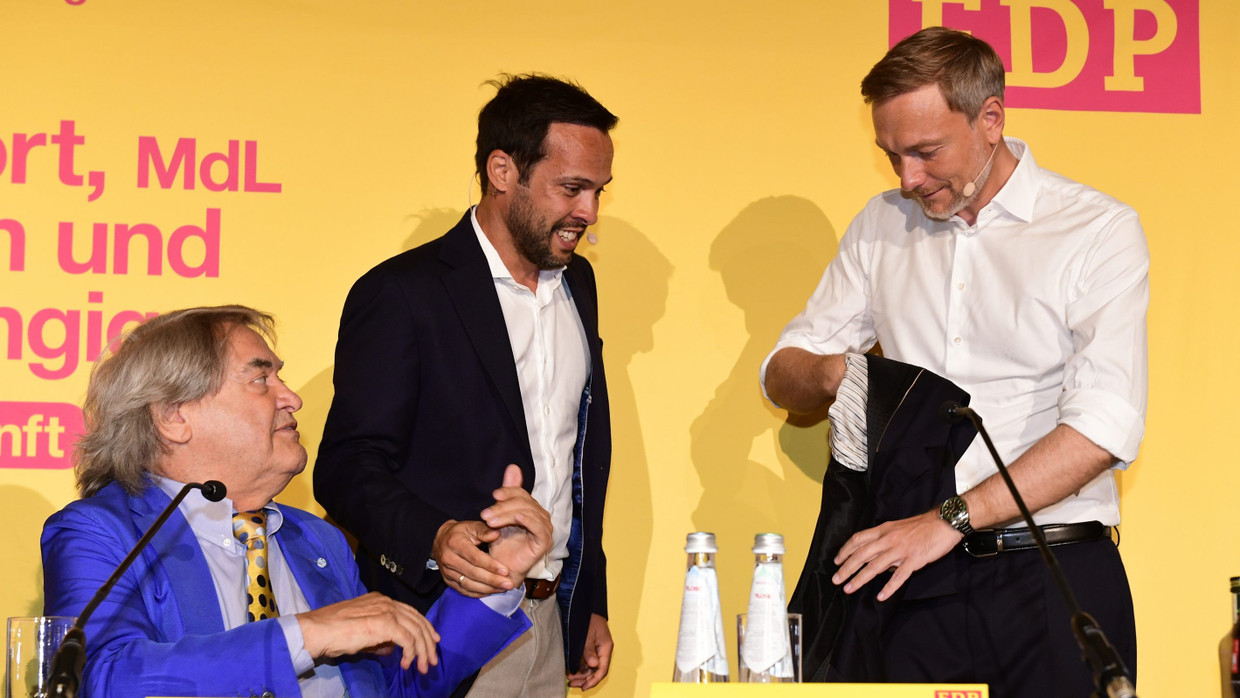 FDP zwei Wochen vor Wahl in Bayern bei drei Prozent | FAZ