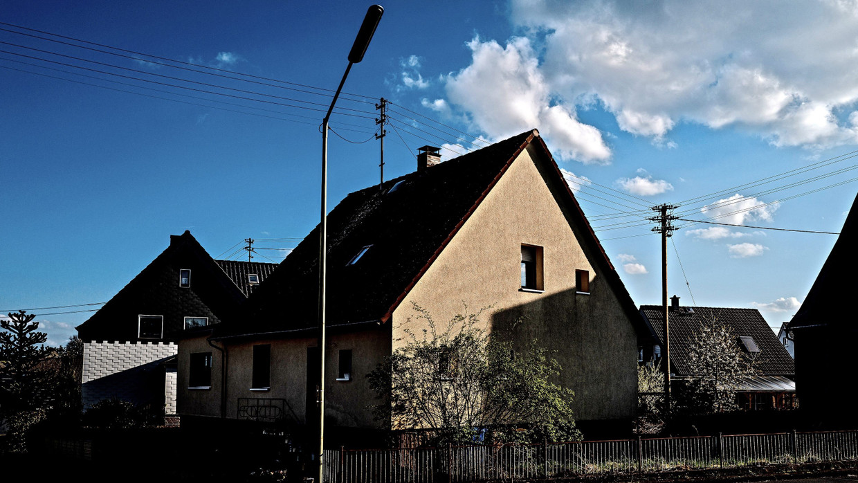 Im Westerwald brutal getötete Familie: „Für Weitefeld ist das die Hölle ...