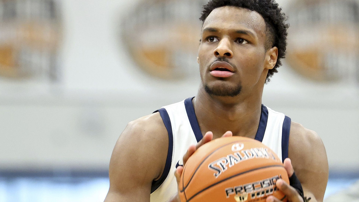 Sohn von LeBron James Bronny erleidet Herzstillstand beim Basketball ...