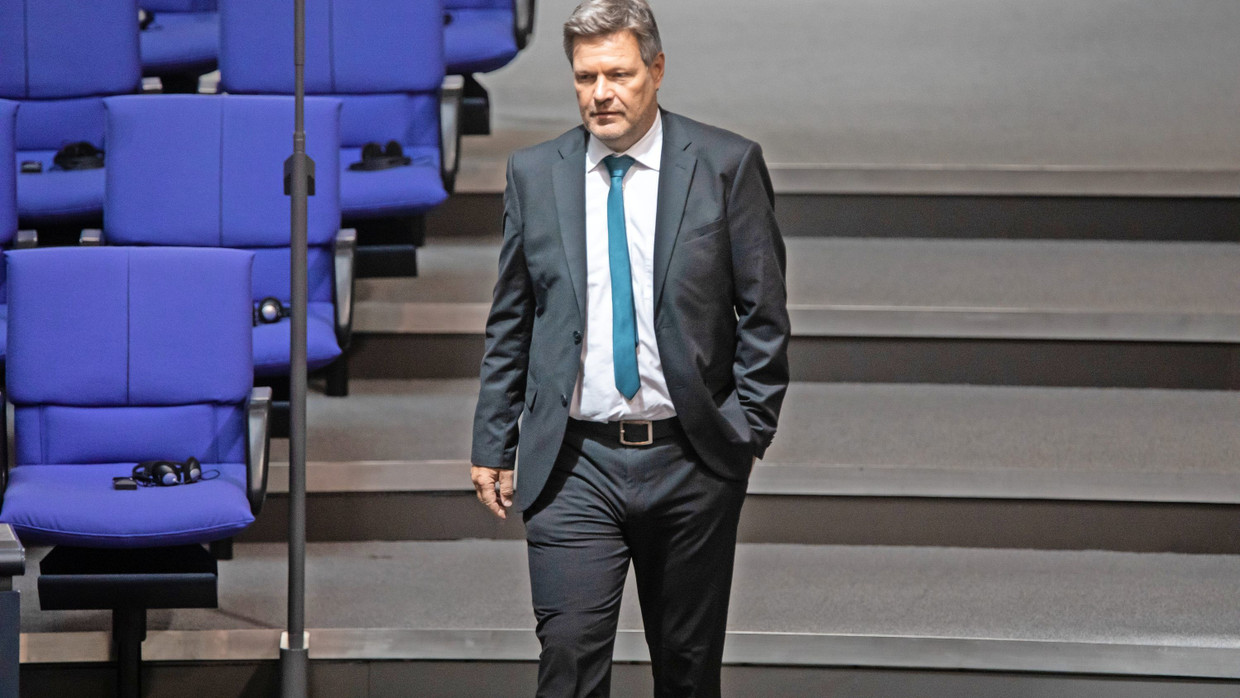 Robert Habeck vermisst Kanzlerin Angela Merkel – aus Angst?