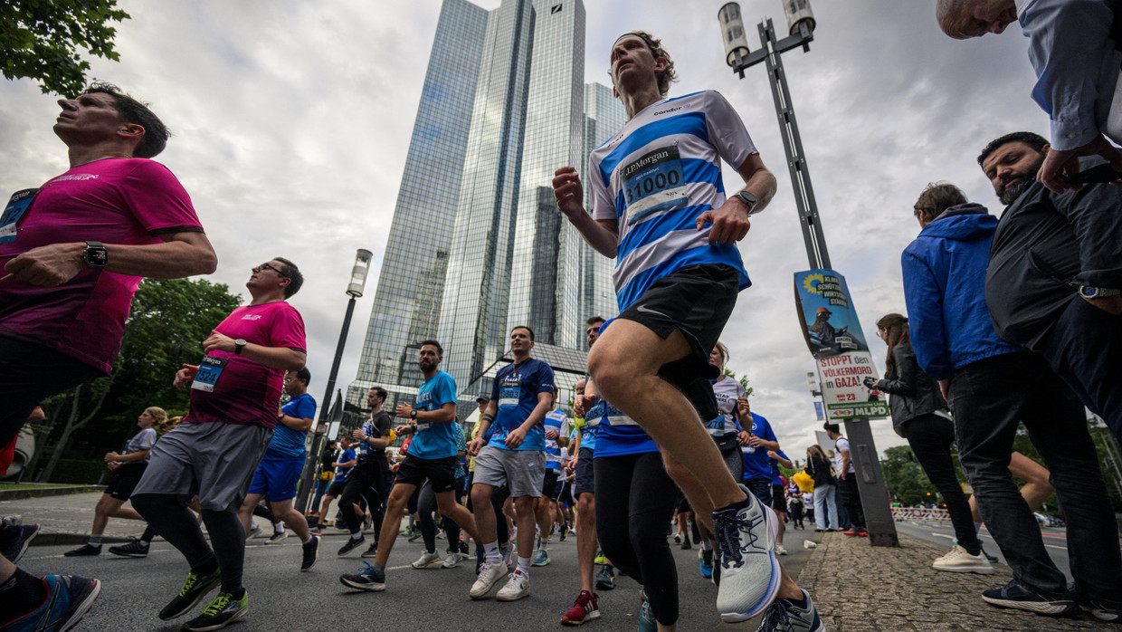 J.P. Morgan Corporate Challenge am 4. Juni 2025 in Frankfurt | FAZ