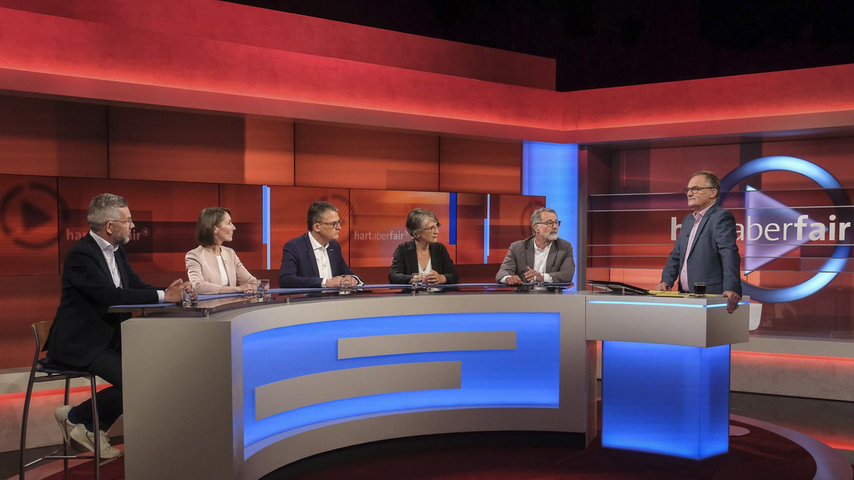 Hart aber fair in der TV-Kritik: Ist Russlands Niederlage möglich? | FAZ