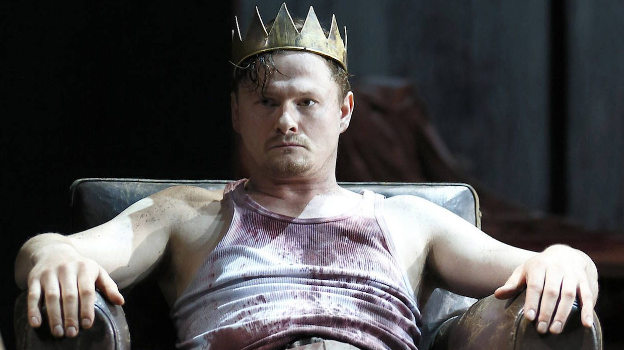 Shenja Lache über Kündigung beim Münchner Residenztheater | FAZ