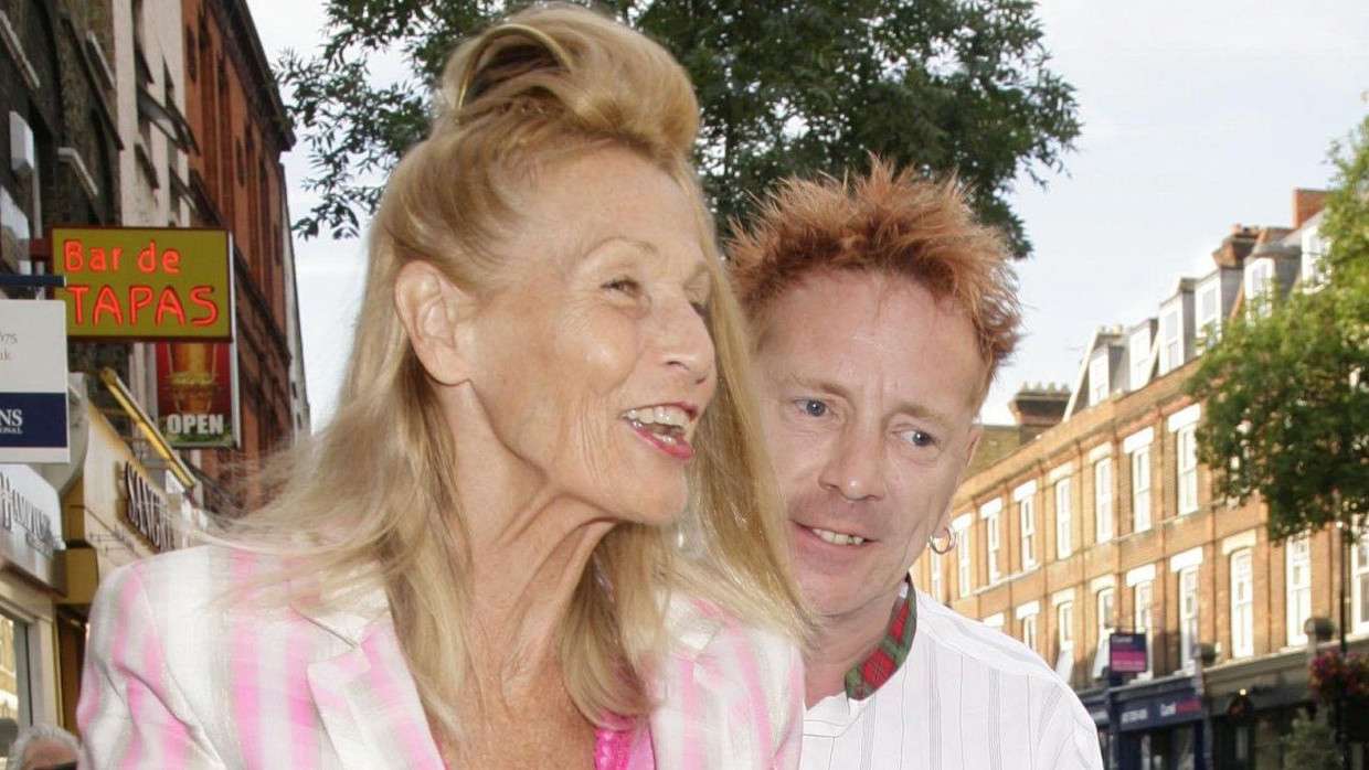 Nora Forster: Frau von Sex-Pistols Johnny Rotten ist tot | FAZ