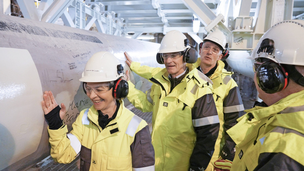 Von der Leyen und Stoltenberg besuchen norwegische Plattform Troll A