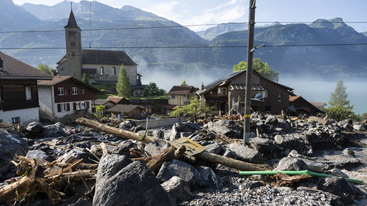 Unwetter in der Schweiz: 70.000 Blitze und Überschwemmungen
