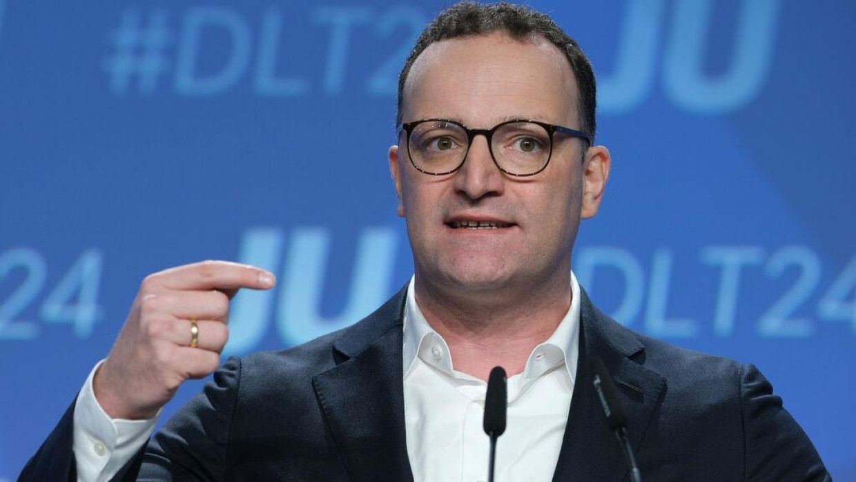 Spahn nennt Özoğuz und Göring in einem Atemzug