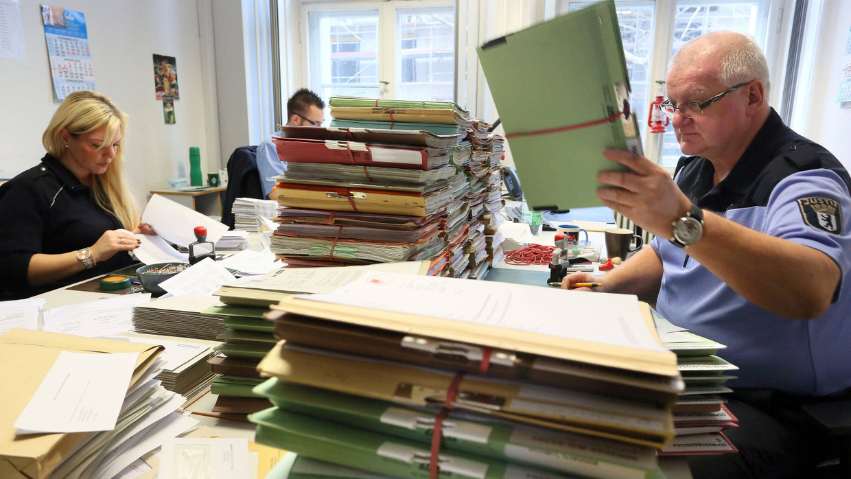 Klagen gegen Jobcenter: Das Elend mit Hartz IV | FAZ