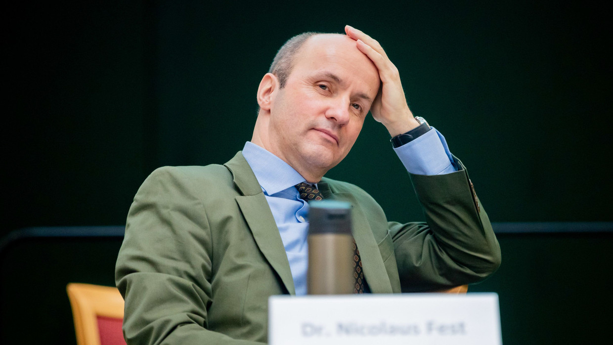 EU-Parlament hebt Immunität von AfD-Politiker Nicolaus Fest auf | FAZ