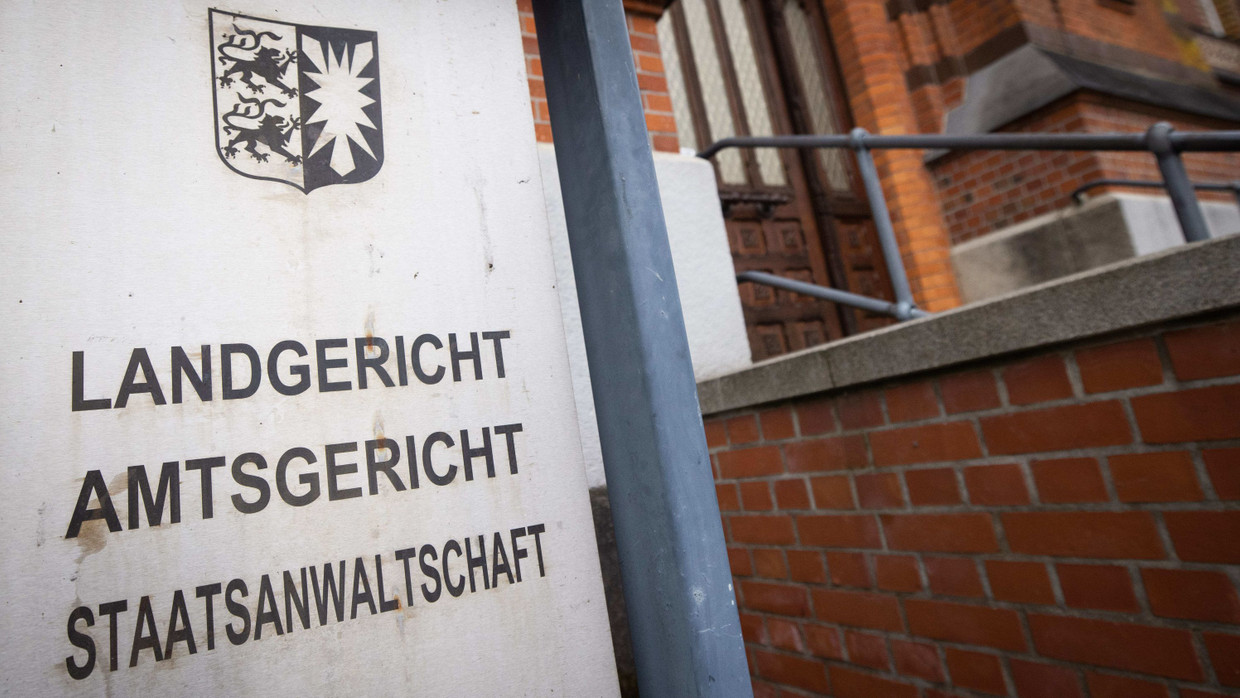 Zettel mit „Hausverbot“ für Juden: Anklage wegen Volksverhetzung | FAZ