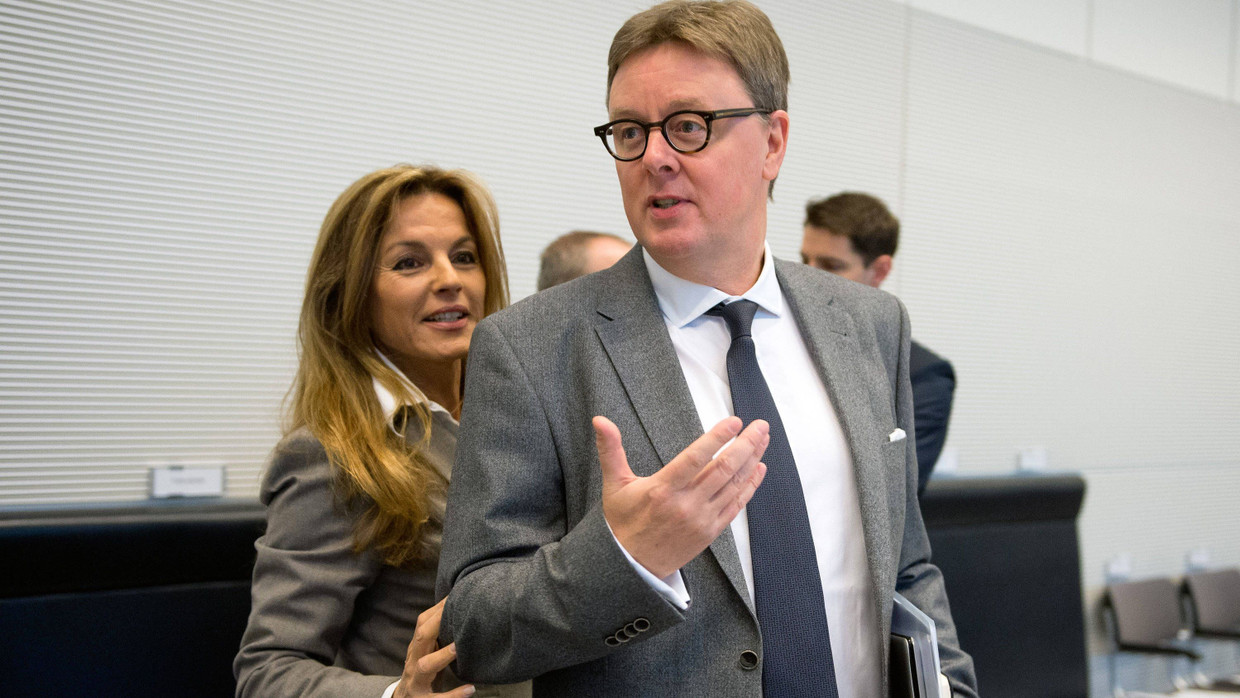 Spähaffäre: Auch Unionsfraktion für NSA-Untersuchungsausschus | FAZ