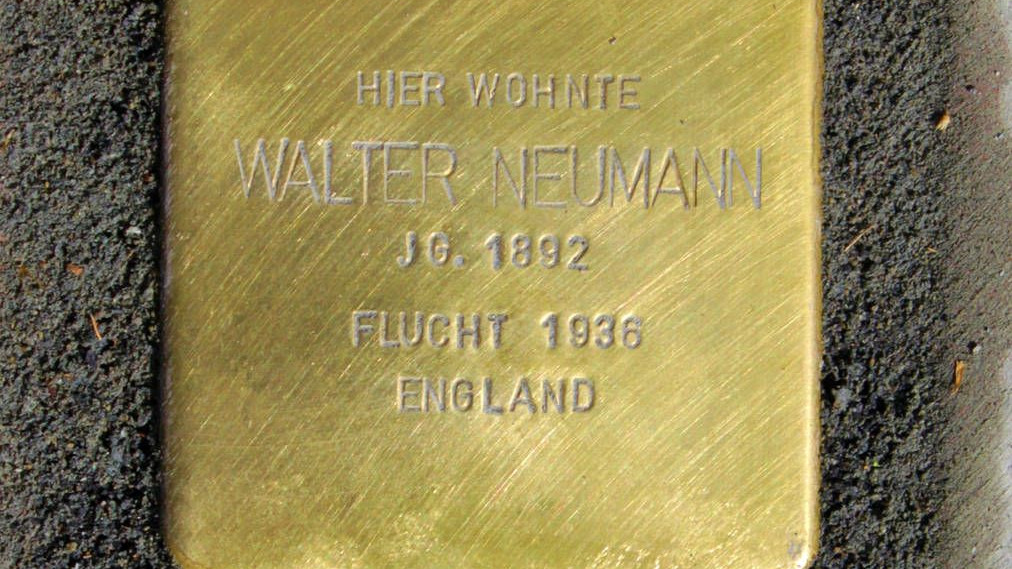 Eintracht Frankfurt Stolperstein für Mäzen Neumann | FAZ