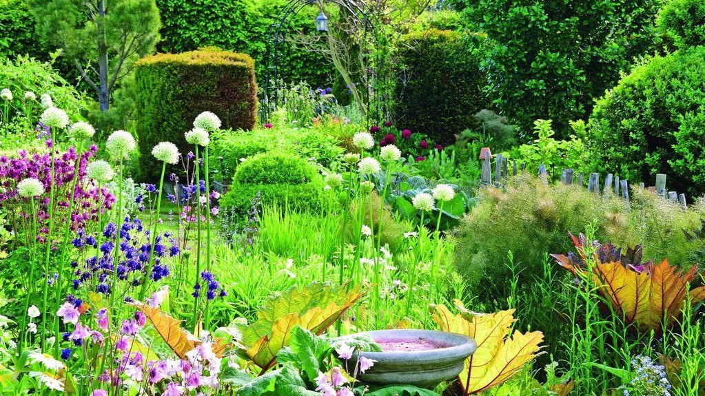 Offene Gartenpforte: Einblick in die grüne Oasen | FAZ