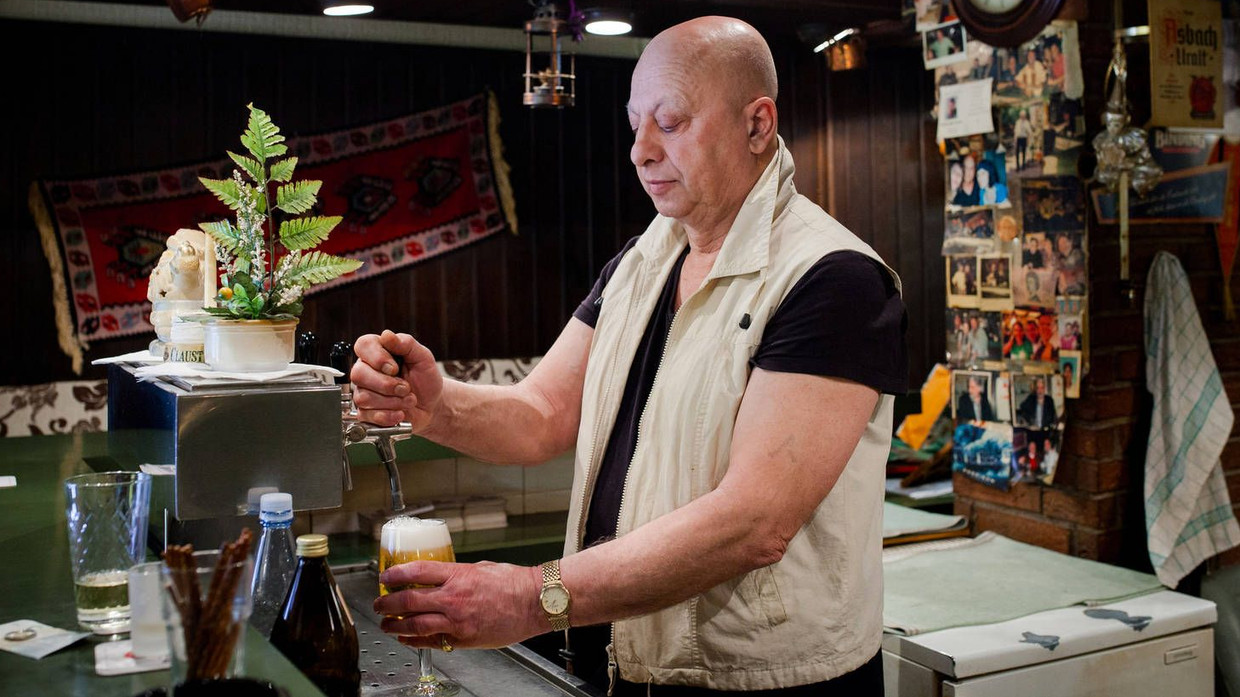 Terminus-Klause Frankfurt: Kultkneipe bangt um Existenz | FAZ