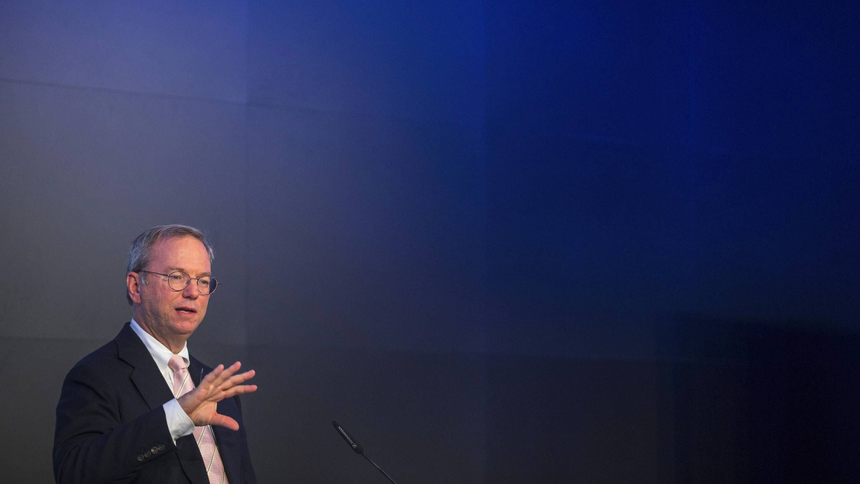 Google-Chef Schmidt im Gespräch mit Sigmar Gabriel