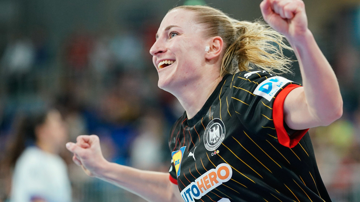 Rekordsieg bei 46:9 gegen Israel: Handball-Frauen fahren zur EM