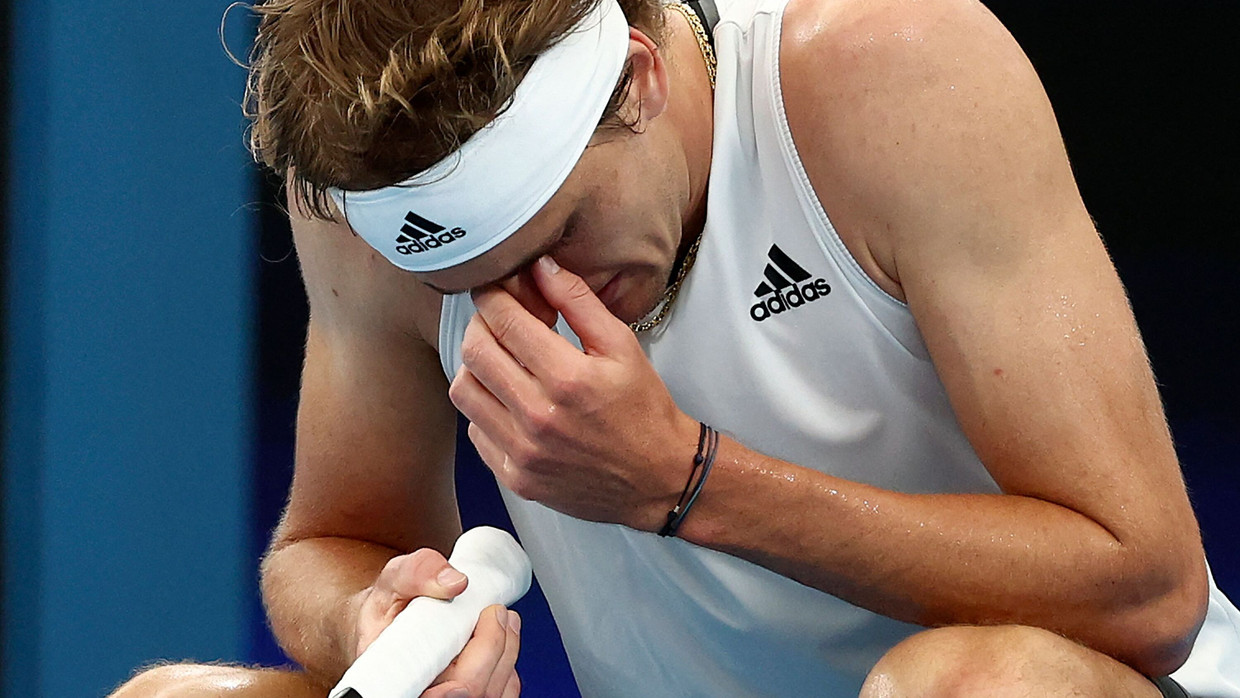Alexander Zverev verliert bei Tennis-Comeback in Sydney | FAZ