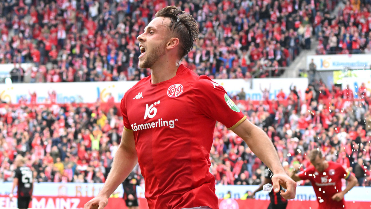 Mainz-Trainer Bo Svensson lobt Stürmer vor dem Wolfsburg-Spiel