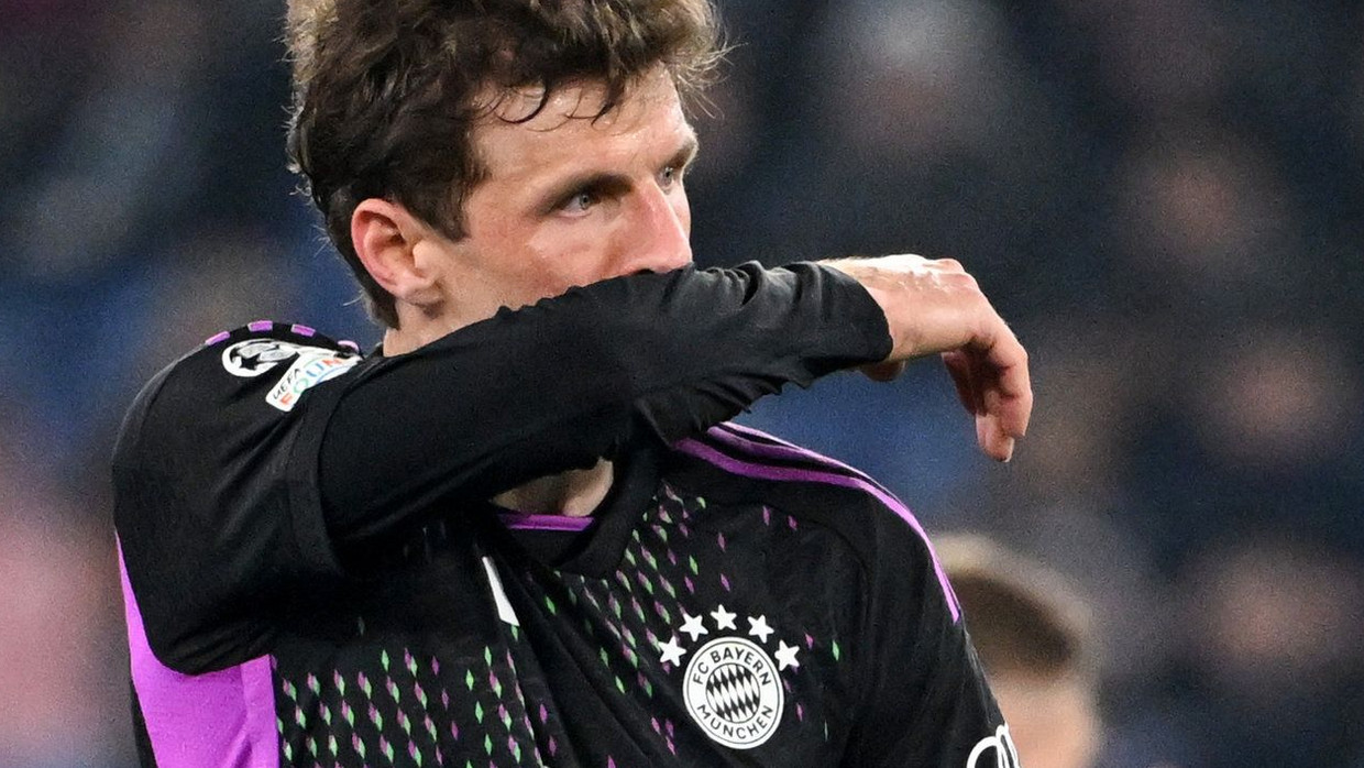 FC Bayern verliert gegen Lazio Rom: „Bayern, was für eine Ohrfeige!“