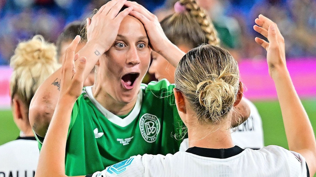 Ann-Katrin Berger widmet DFB-Sieg bei Fußball-EM ihrem Opa | FAZ