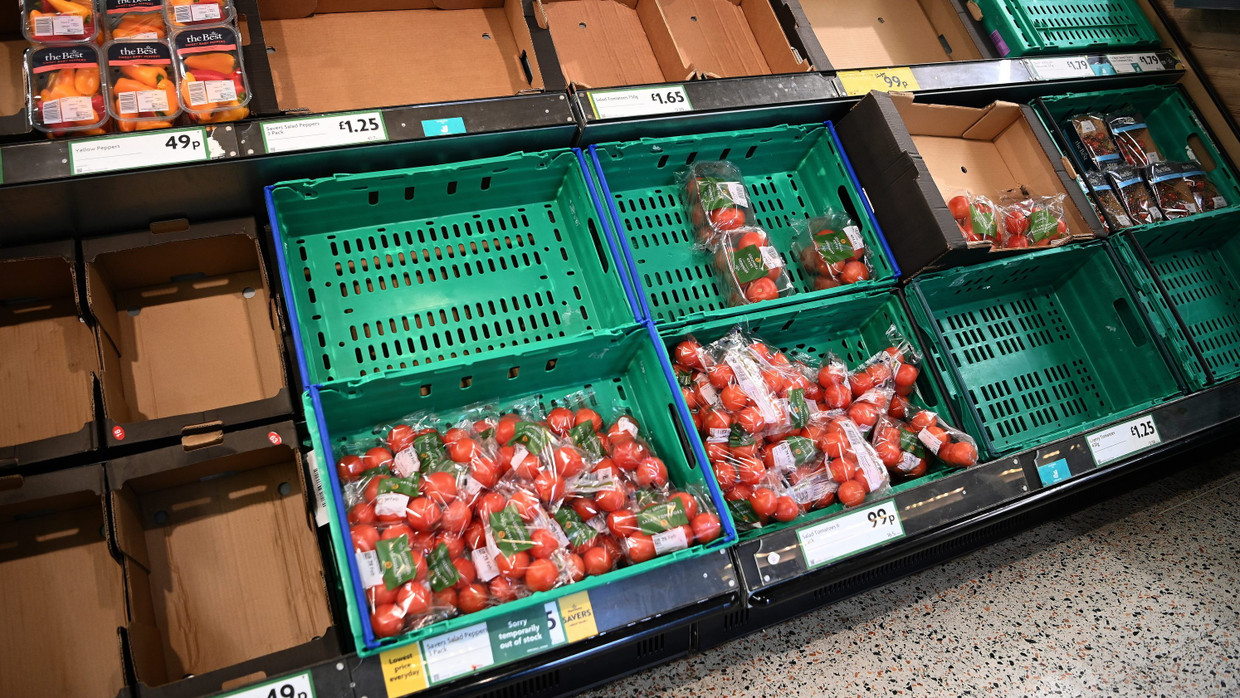 Englische Supermärkte rationieren Tomaten und Gurken | FAZ